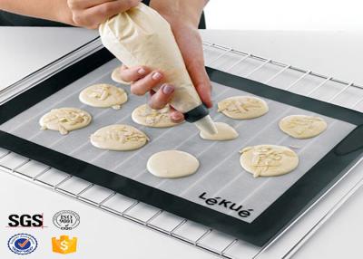 China PTFE Non-Toxic Baking Sheet BBQ Mat - Heat Resistant to 550°F, FDA/SGS Certified, -40°C to 240°C Range for sale