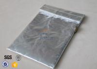 China Silver Fiberglass Fireproof Document Bag 27x17cm 550°C Heat Resistance for Photos Cash Passports for sale