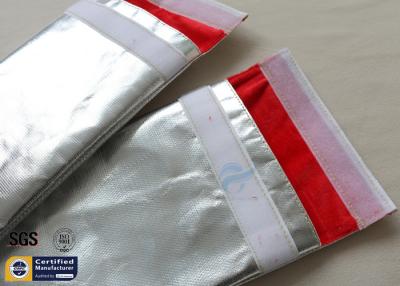 China 17x27cm Fireproof Document Bag with 1022°F Heat Resistance - Silver Aluminized Fiberglass Construction for sale