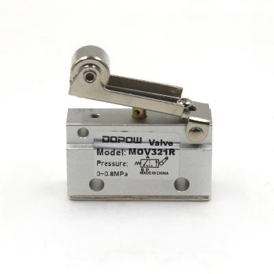 China MOV321 series 2-position 3-way roller lever manual mechanical valve manual reversing mechanical valve for sale