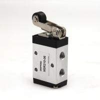China M3-110-06 series two-position three-way roller lever manual mechanical valve manual reversing mechanical valve for sale