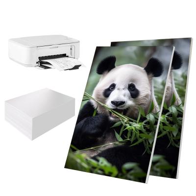 China High Glossy Cast Coated 135gsm Glossy Photo Paper For Dye Ink Printing for sale