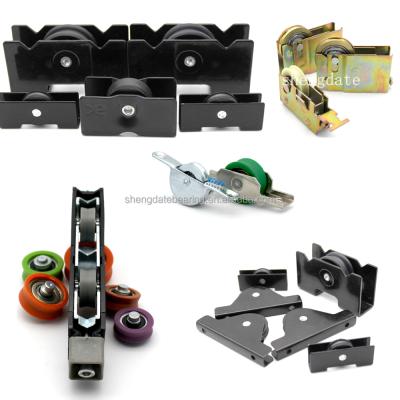 China Adjustable Nylon Window Roller Sliding Door Roller with Plastic Wheel and Zinc Alloy Housing for sale