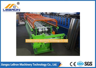China Half Round Seamless Rain Gutter Machine 6.5 Tons Mobile Gutter Roll Forming Machine 380V 50Hz for sale