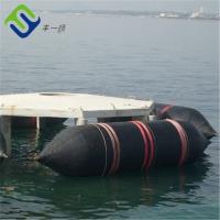 China Wear Resisting Inflatable Marine Airbag Anti Crack For Ship Boat Vessel Ferry for sale
