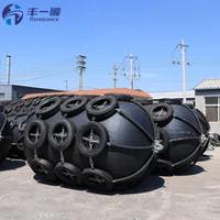 China Size Range Diameter 0.3-4.5m Pneumatic Fender For Ship To Ship Or Dock for sale