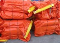 China Solid Float Oil Containment Boom 280 - 900mm Draft For Protecting Water Environment for sale