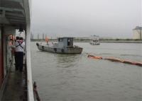 China Solid Float Oil Containment Boom 280 - 900mm Draft For Protecting Water Environment for sale