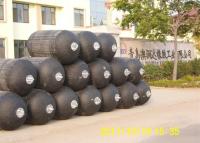 China RSS3 Natural Rubber Dock Fender , Rubber Fenders For Boats Stable Performance for sale
