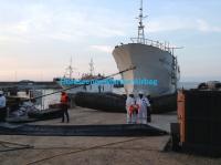 China Natural Rubber Boat Lift Float Bags , Marine Buoyancy Bags For Vessel Salvage Heavy Moving for sale