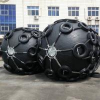 China Vessels Fishing Boats Pneumatic Rubber Marine Fender Ship To Ship Fender for sale