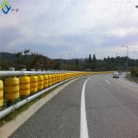 China Plastic Eva Pu Anti Crash Guardrail Safety Highway Roller Barrier Expandable for sale