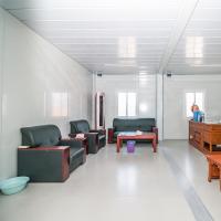China Zontop Modern Luxury Quick Concrete Ready Prefabricated 4 Bedrooms Glass  Prefab Homes Bolt Container House for sale