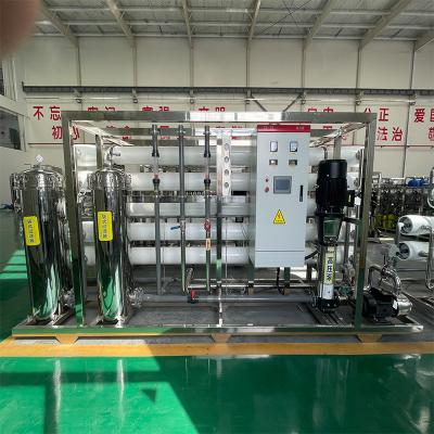 China Borehole Well Saline Water Treatment Machines with Wooden Case Reverse Osmosis Filter for sale