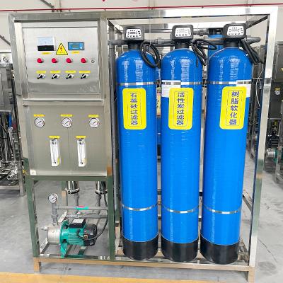 China 500L FRP Vessel Reverse Osmosis Plant for Pure Water Treatment in Stainless Steel Tank for sale