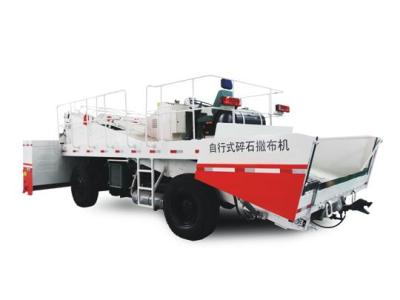 China SS6000 Self-Propelled Chip Sealer, 6m Stepless Adjustable Spreading Width Asphalt Chip Spreader for Highway Road Maintenance for sale