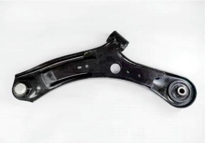 China Front Lower Control Arm Right Suspension Chassis Parts For Suzuki SX4 OE 45202‑79J00 for sale