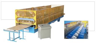 China Insulation Board Inner Panel Roll Forming Machine 23 Stations 0.3-0.7mm for sale