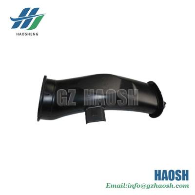 China Isuzu 700P 4HK1 Air Intake Duct 8980256260 8-98025626-0 Rubber Engine Hose for sale