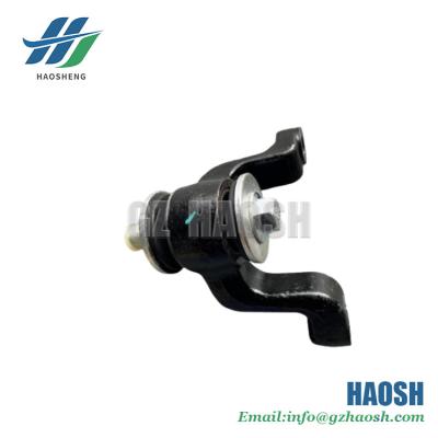 China Isuzu DMAX RM Front Axle Bracket Differential Lower C8981034370 Standard Size for sale