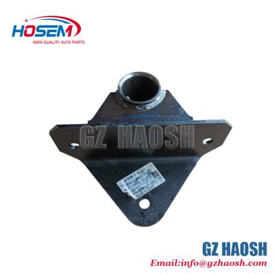 China Isuzu 700P Rear Front Spring Bracket 8-98014125-1 for 4HK1 Engine Steel 1.48kg for sale