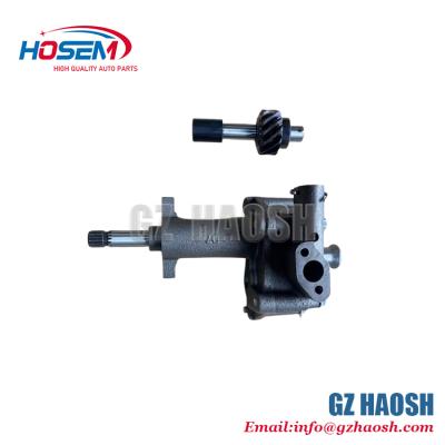 China ISUZU 6BD1 Oil Pump OE 1-13110030-0 Cast Iron Engine Lubrication Pump 2.3kg for sale