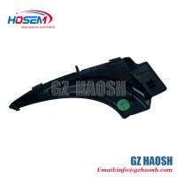 China Front Lower Windshield Trim Corner CA100254420, C8983567922  For Isuzu D-MAX S for sale