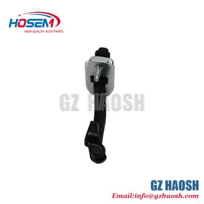 China Isuzu Dmax Door Limiter Front C8981030305 for DMAX MUX RM Stabilizes Opening Angle for sale