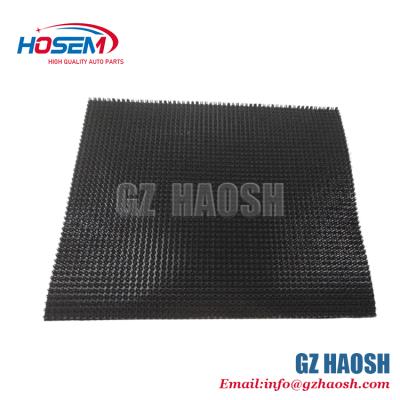 China Isuzu NPR Mud Flap With Stand 8-97222867-0 2mm Thick Rubber 50x58cm Heavy Duty for sale