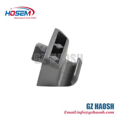 China Durable 8‑97405171‑0 Sun Visor Clip Fit Isuzu 700P for sale