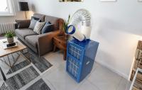 China 3 Fan Speeds Portable Spot Cooler Beige Single Hose Exhaust Commercial Spot Coolers for sale