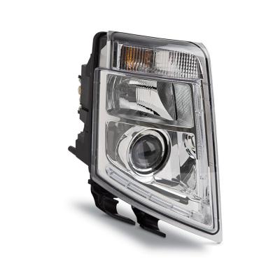 China 82304599 82304585 headlamp for  truck Parts European Truck parts for sale