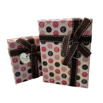 China OEM Paper Gift Hat Box Ribbon Polka Dot Decoration Without Insert for sale