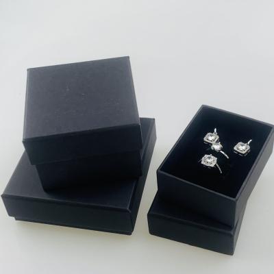 China Velvet Insert Kraft Paper Gift Packaging Box  Square Matte Black For Cosmetic Shopping for sale