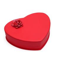 China Custom design chocolate storage box red heart shape coated paper packaging gold card interior for sale