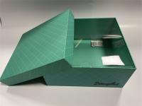 China Customized Logo Rigid Gift Box Green Cardboard Gift Boxes With Lids for sale