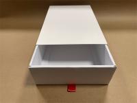 China Lightweight White Cardboard Storage Boxes Eco Custom Paper Board Box for sale
