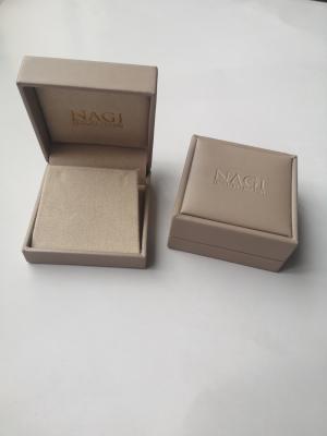 China High-End Private Customization PU Leather Jewelry Box Pendant Necklace Jewelry Case Champagne Colour Gift Packaging for sale