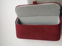 China High-End Custom Microfiber Leather Sunglasses Box With Magnetic Closure Lid Can Be Hanged In The Car Easily To Get for sale