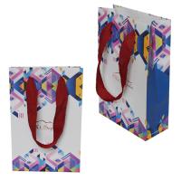 China Colorful Art Recycled Paper Christmas Gift Bags Handmade Printed With Handles for sale