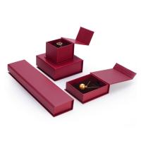 China Red Jewelry Necklace And Bracelet Gift Box With Magnetic Closure for sale