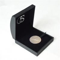 China Vaulted Coin Gift Box Paper Presentation Cases Silver Stamping Logo Round Hole for sale