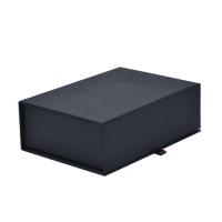 China Perfume Cardboard Magnetic Closure Gift Box Matte Black Foam Insert For Wine Bottles for sale