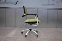 China Powdercoating Steel Nesting Conference Room Chairs Folding Rolling Chair for sale