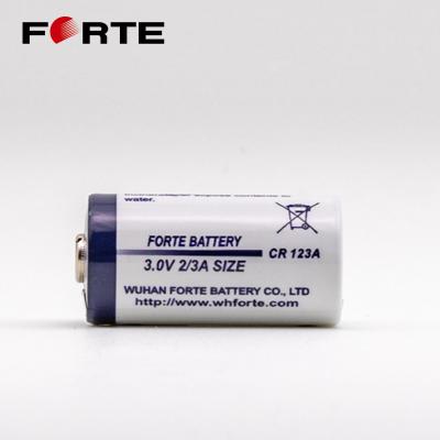 China 1400mAh Lithium CR123A 3 Volt Battery for sale