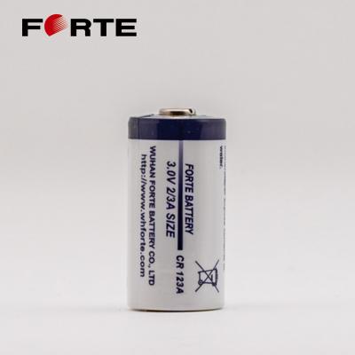 China Cylindrical 1400mAh LiMnO2 Battery CR123A 3 Volt 17*33.5mm for sale