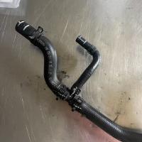 China Radiator Coolant Hose 10220360 for MG GS RX5 ROEWE SAIC 16x30x38mm Rubber for sale