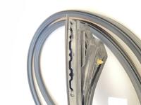 China Customized Car Window Seal Strip Rubber for Y Model OE 1497677-04 3M Installation for sale