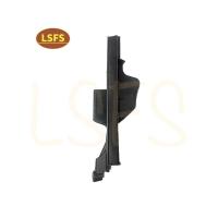 China Maxus G10 OE C00084363 Right Condenser Deflector 55x20x15mm High Durability for sale