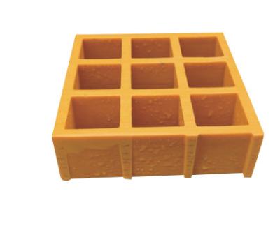 China Non-Conductive FRP Grating Panels Electrical Insulation Fire Resistance Low Maintenance for sale